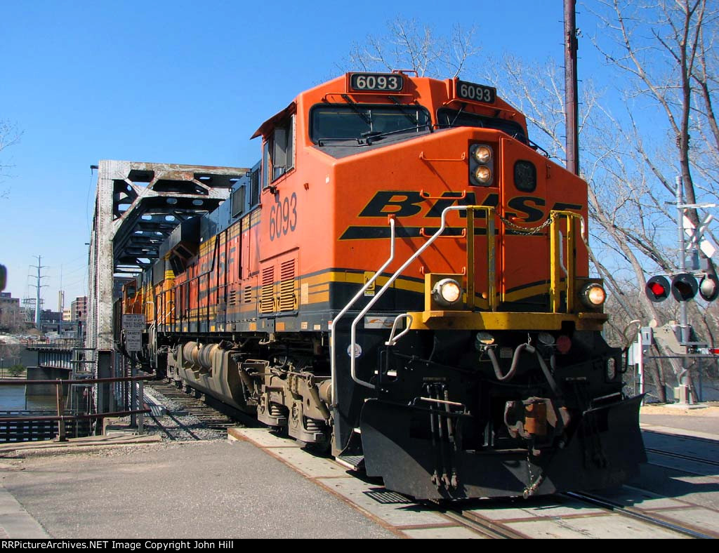 110408002 Eastbound BNSF Coal Loads On Wayzata Sub. at Nicollet Island